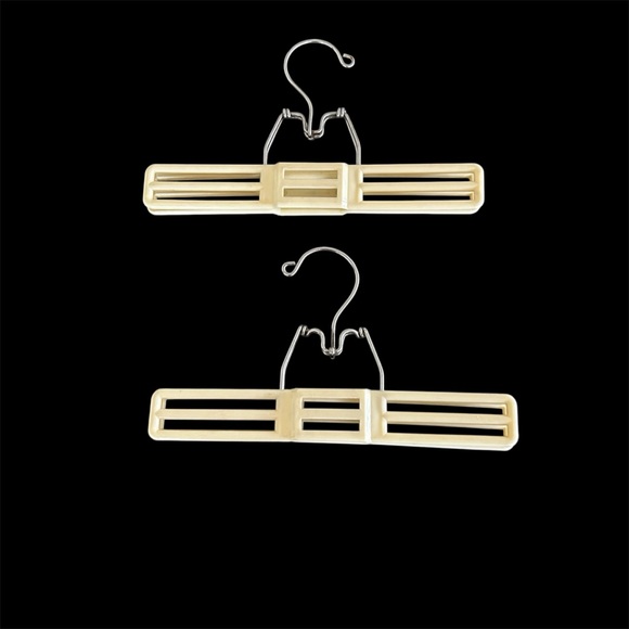 Tamor | Accessories | Vintage Tamor Chic Cream Skirt Pant Hangers ...